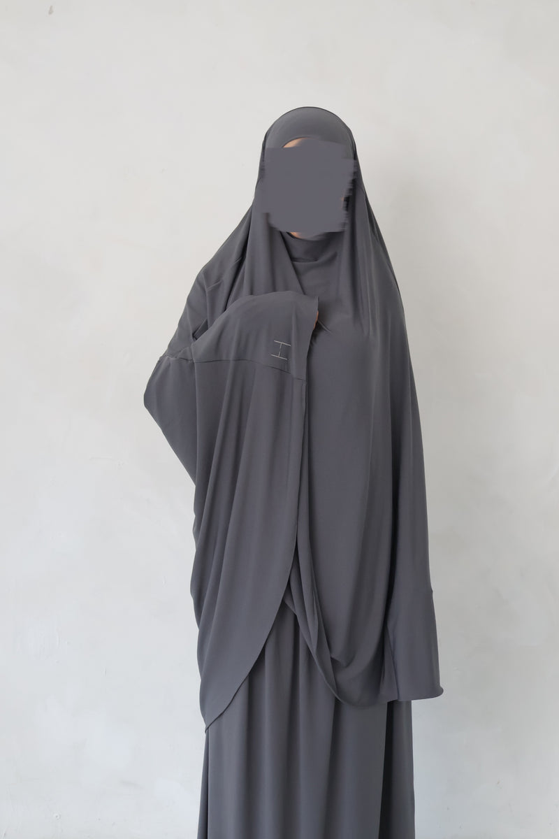 Charcoal grey prayer set – HASSANI